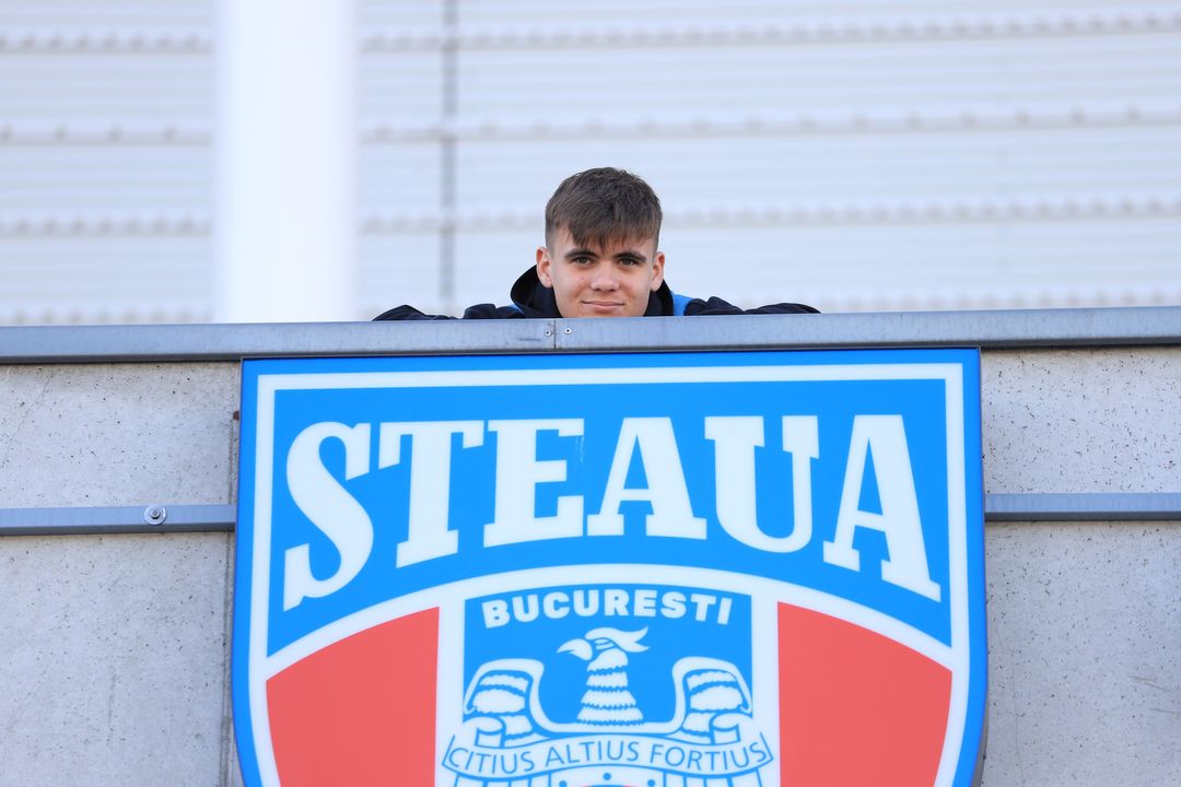 FOTBAL Interviu cu puștiul minune al Stelei La doar 16 ani și la a doua ...