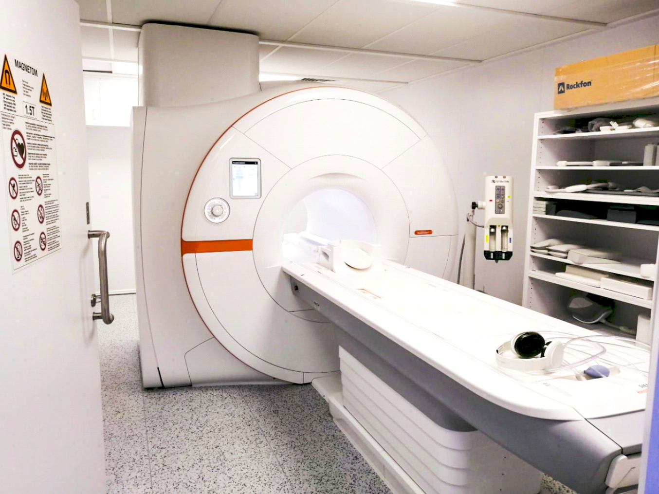 Aparatul RMN va fi pus în funcțiune în curând, iar sistemul de ...